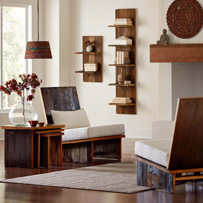 Sisa lempengan kayu yang berukuran tanggung memang sangat disayangkan ...