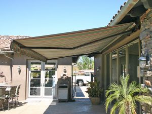 source : generalawnings.com